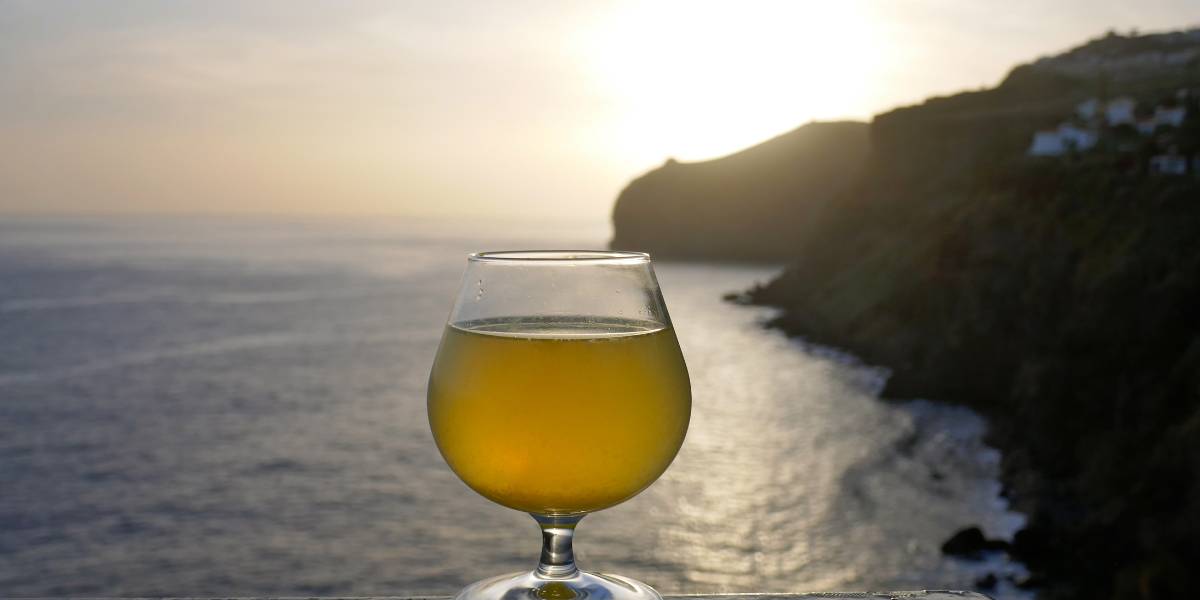 Poncha Madeira: Tradição Refrescante - Explore Madeira Portugal